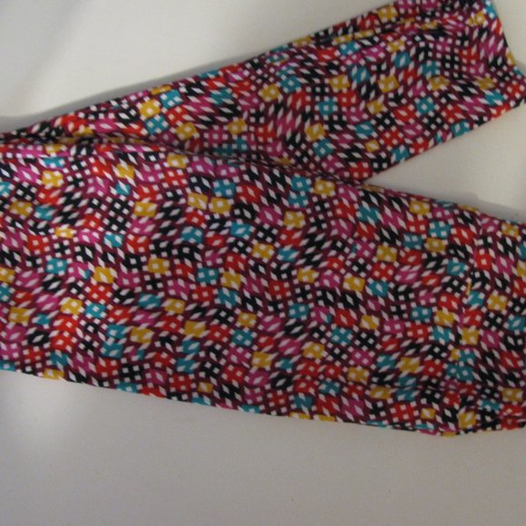 LuLaRoe | Pants & Jumpsuits | 25 Lularoe One Size Leggings Nwot 25 ...